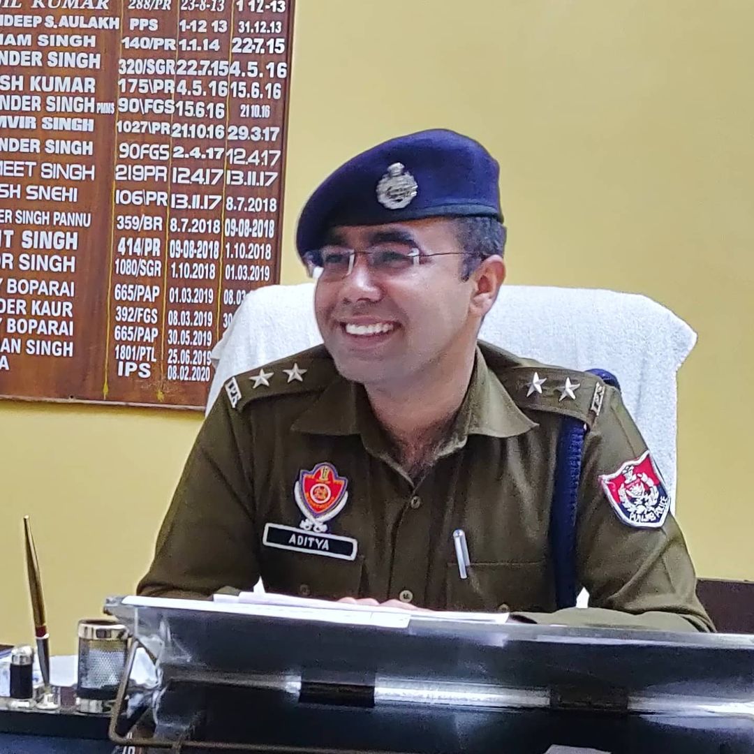 ips officer aditya : 30 बार असफल होने पर भी नहीं मानी हार, यूपीएससी ...